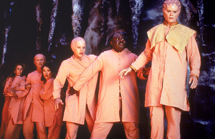 Lebkouni V: Tisíciletí / Alien Nation: Millennium (TV film) (1996 ...