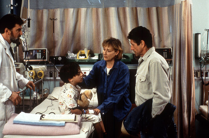 Především nikomu neublížím / ...First Do No Harm (TV film) (1997) | ČSFD.cz