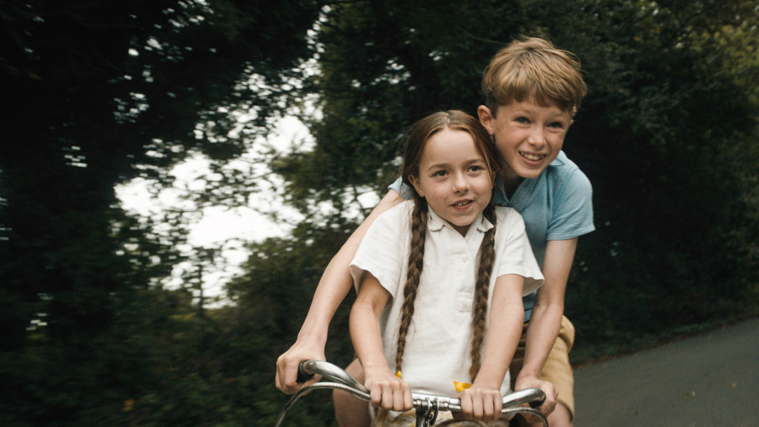 Finn Elliot | Galerie | ČSFD.cz