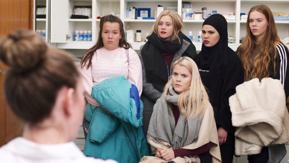 Skam (TV seriál) (2015) | ČSFD.cz