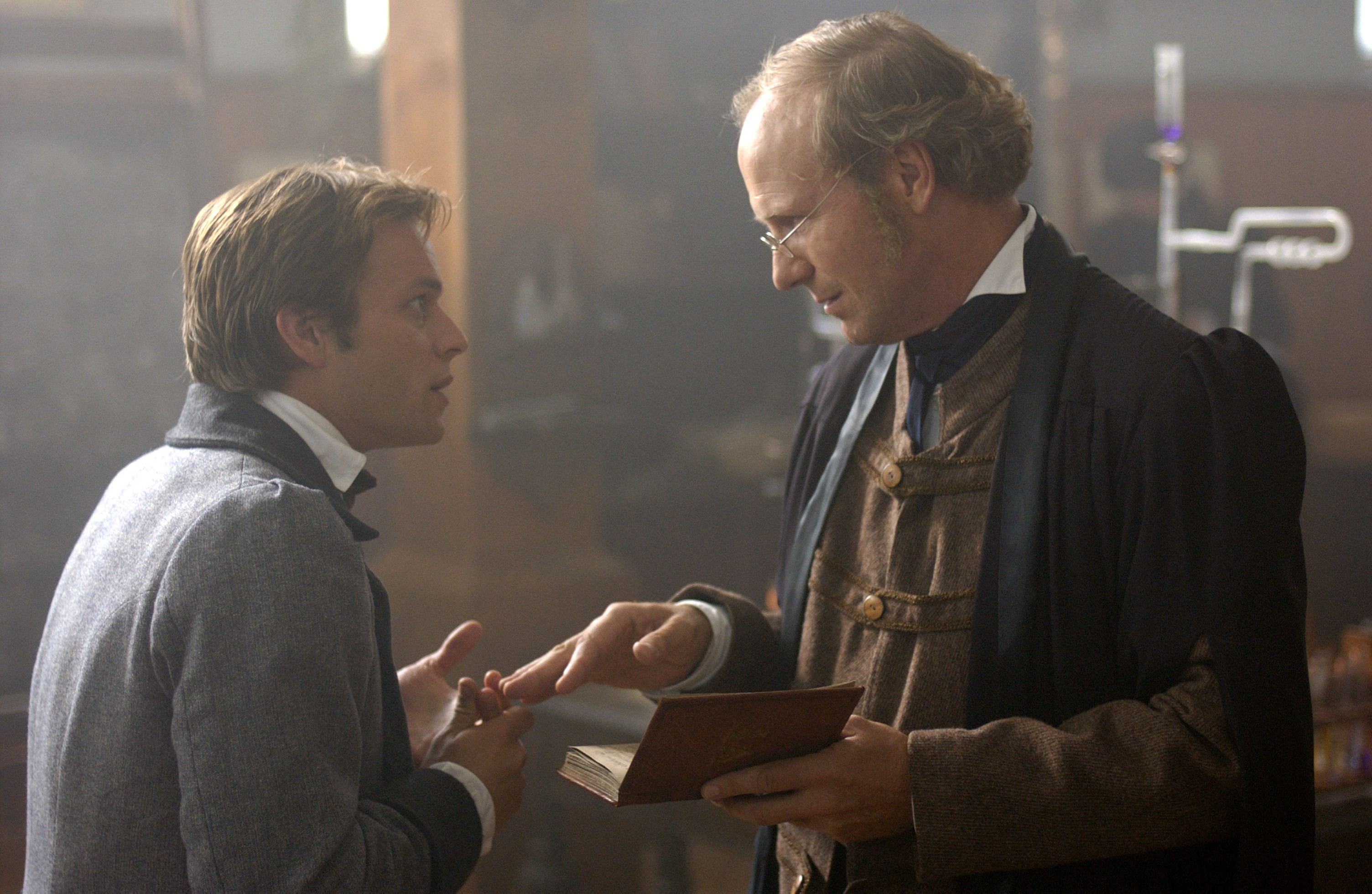 Frankenstein (TV film) (2004) | ČSFD.cz