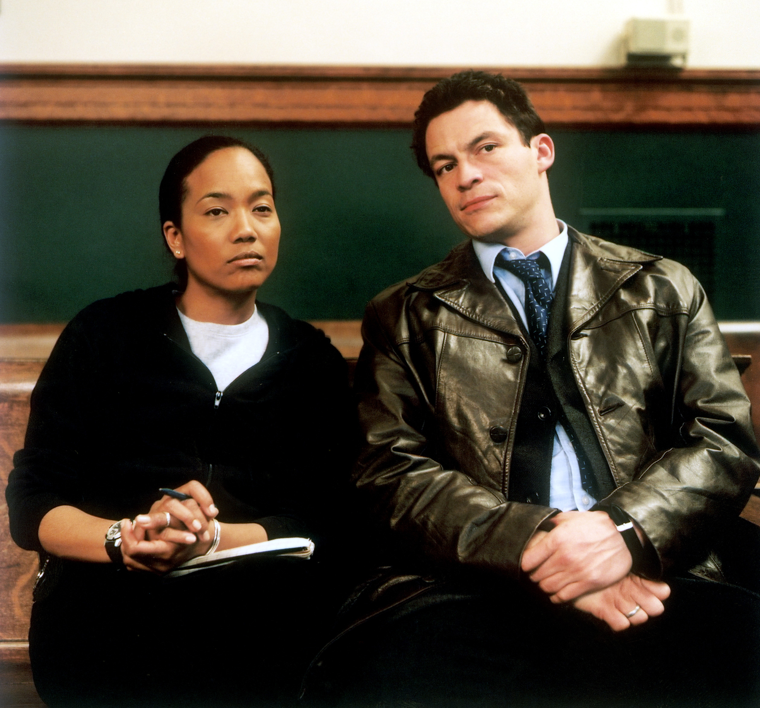 The Wire - Špína Baltimoru - Terč (S01E01) (epizoda) (2002) | ČSFD.cz