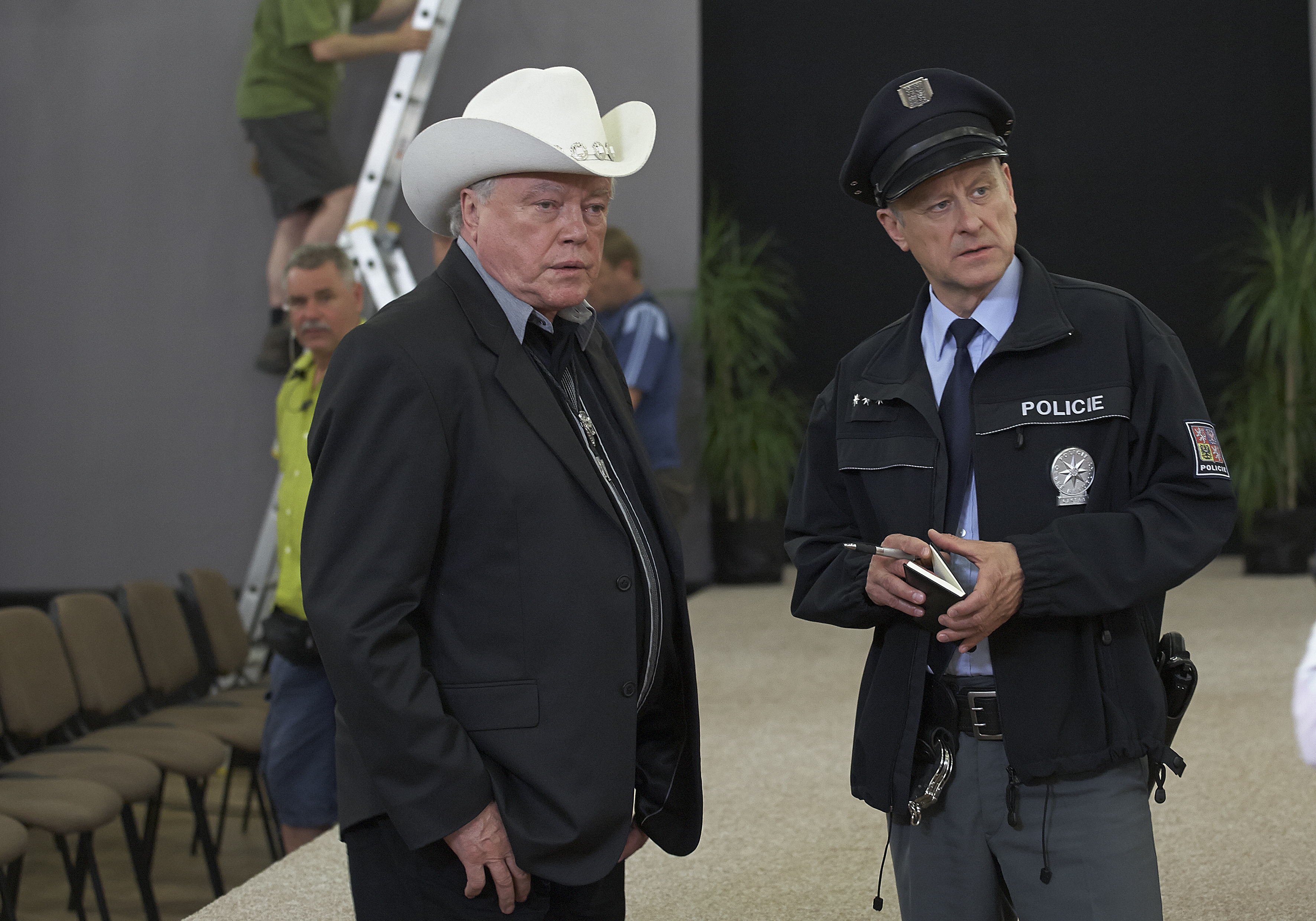 Policie Modrava - Kovbojův návrat (S01E06) (epizoda) (2015) | ČSFD.cz